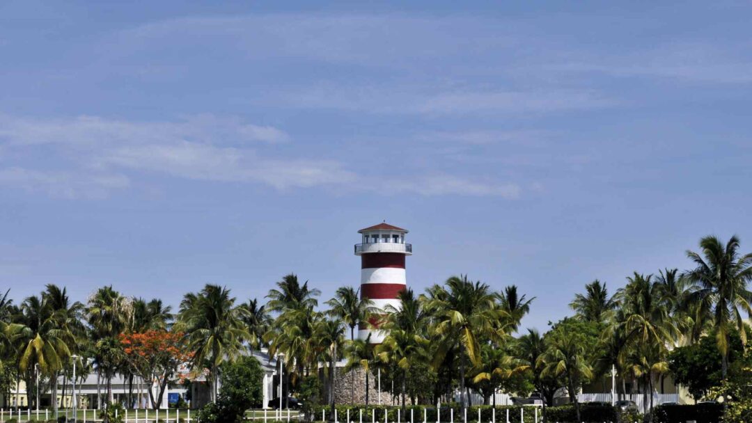 Freeport Cruise Port Guide (2025): Port Lucaya, Beaches & Day Passes