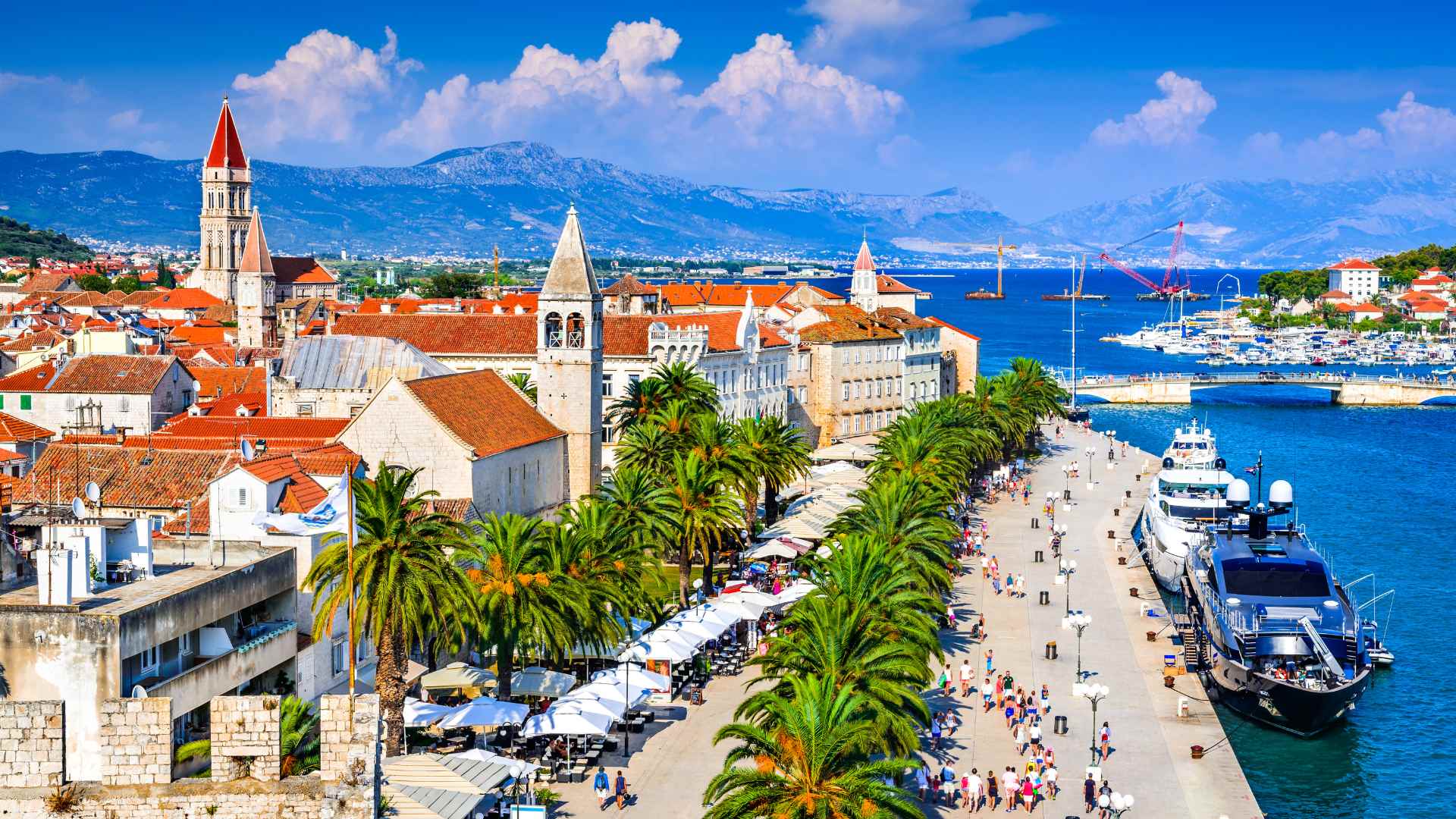 Split Cruise Port Guide (2025): Diocletian’s Palace, Beaches & Tours