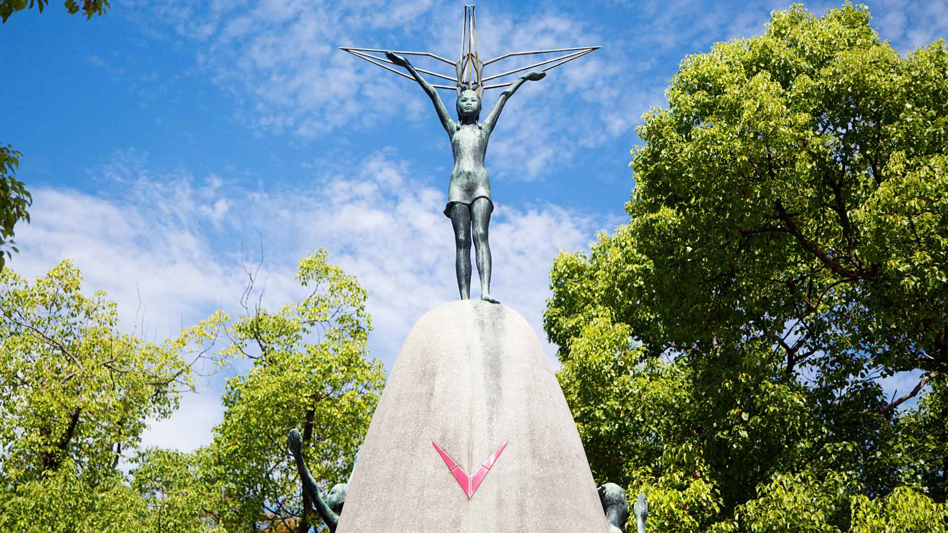 Hiroshima Cruise Port Guide (2025): Peace Park, Miyajima & Transfers