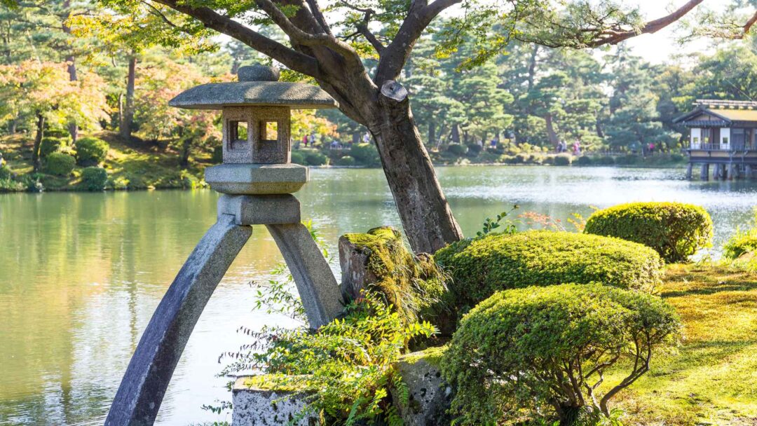Kanazawa Cruise Port Guide (2025): Kenrokuen, Geisha District & Tours